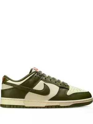 Nike Leather Panelled Low Top Trainers - Neutrals