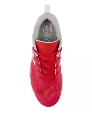NEW BALANCE Velo Metal Cleat Trainers - Red