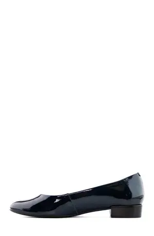 MARC JOSEPH NEW YORK Madison Leather Flat - Navy Soft Patent