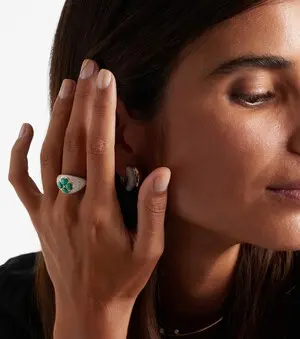 Yvonne Léon Malachite And Diamond Ring