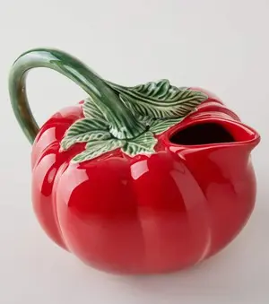 BORDALLO PINHEIRO Tomate Ceramic Pitcher