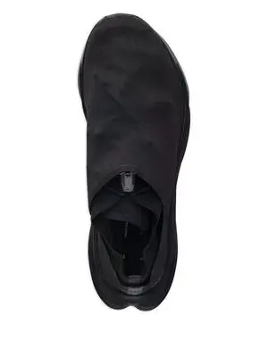 PUMA X Heliot Emil Deviate Nitro™ Sneakers