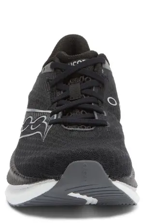 Saucony Endorphin Speed Running Shoe - Black/white