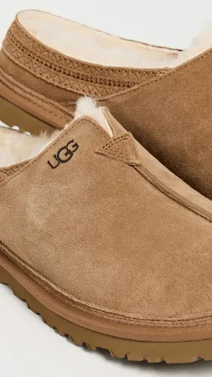 UGG Neuman Slippers - Chestnut