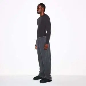 SKIMS Slim Long Sleeve T-shirt - Onyx