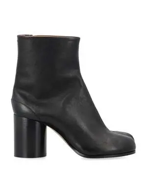 MAISON MARGIELA Tabi Ankle Boots - Black