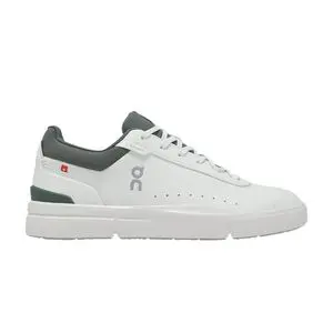 On The Roger Advantage Sneakers - White