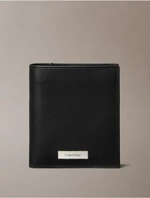 Calvin Klein Plaque Logo Trifold Wallet - Black