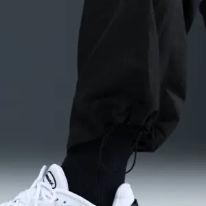 Nike Tech Woven Convertible Oversized Pants
