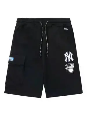New Era Yankees Logo Cargo Shorts