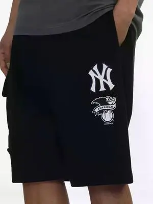 New Era Yankees Logo Cargo Shorts