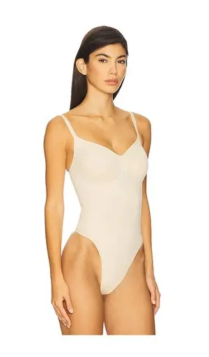 SKIMS Seamless Sculpt Thong Bodysuit - Sand