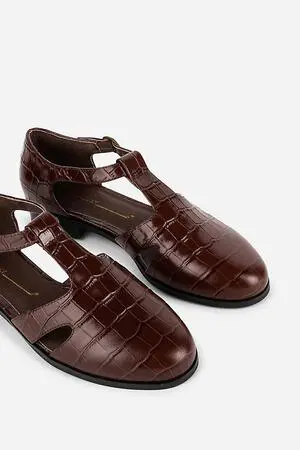 Intentionally Blank Eureka Mary Jane Flats