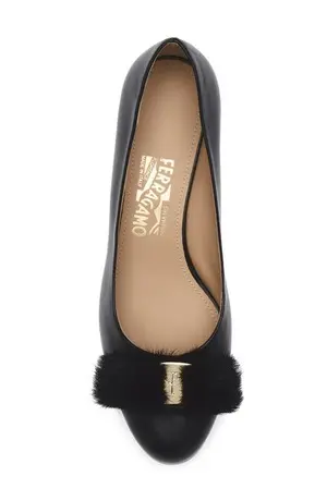 FERRAGAMO Vara Shearling Bow Pump - Nero Biscotto Ai2011