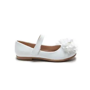 TULLEEN Dahlia Flower Flats - White
