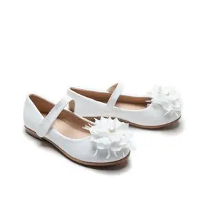 TULLEEN Dahlia Flower Flats - White
