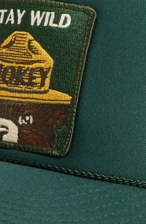 FRIDAY FEELIN’ Trucker Hat