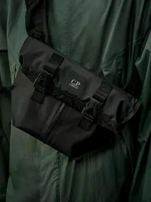C.P. COMPANY Buckle-fastening Roll-top Transformable Bag