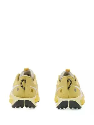 Nike Pegasus Trail 5 Lace-up Sneakers - Yellow