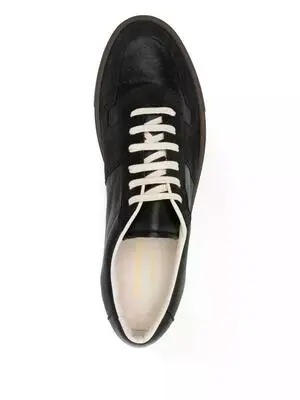 COMMON PROJECTS Leather Low-top Sneakers - Black