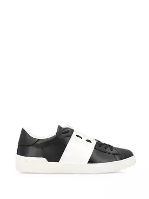 Valentino Garavani Open Leather Low-top Sneakers - Black