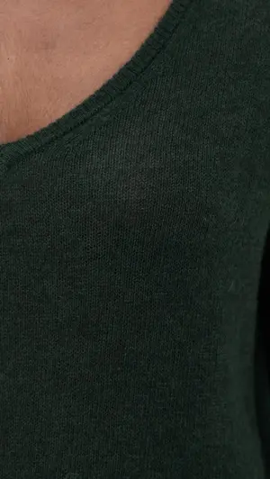 American Vintage V-neck Long Sleeve Sweater