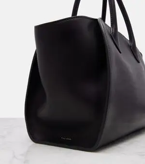 THE ROW Marlo 12 Leather Tote Bag - Black