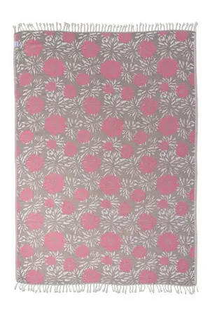 INFUSEZEN Flower Pop Organic Cotton Medium Weight Throw Blanket - Grey With Pink Flowers