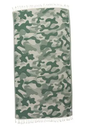 INFUSEZEN Camo Print Organic Sand Resistant Reversible Turkish Towel - Green