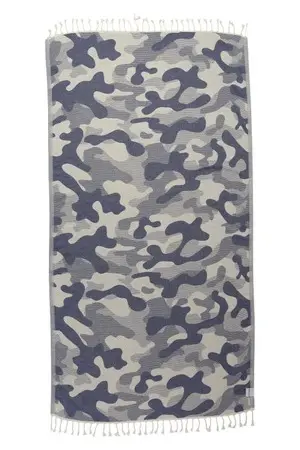 INFUSEZEN Camo Print Organic Sand Resistant Reversible Turkish Towel - Navy
