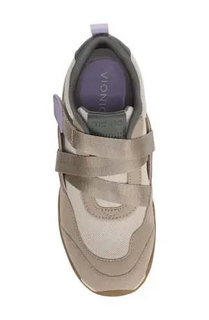 Vionic Walk Slim Gia Sneaker