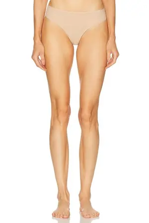 SKIMS Fits Everybody Thong In Neutral - Clay