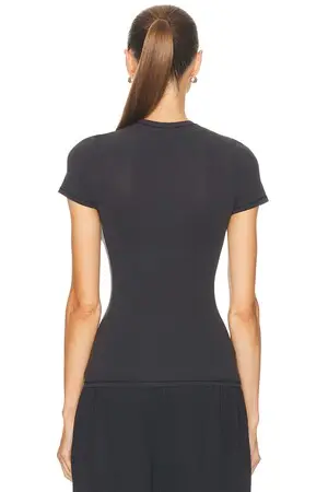 SKIMS Fits Everybody Short Sleeve T-shirt - Onyx