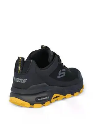 Sketchers Water-repellent Lace-up Sneakers