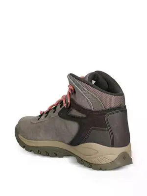 Columbia Newton Ridge™ Plus Lace-up Hiking Boots - Grey