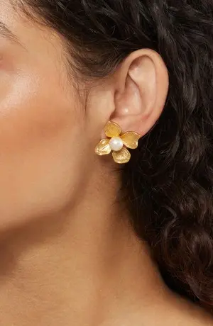 KENNETH JAY LANE Faux Pearl Flower Drop Earrings
