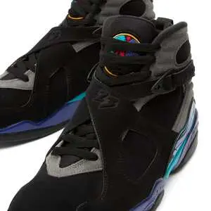 JORDAN 8 Retro Sneakers