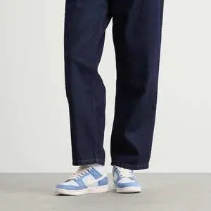 Nike Dunk Low Sneakers