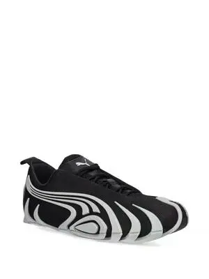 PUMA Wave-pattern Sneakers - Black