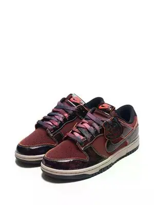 Nike Dunk Low Se Panda Sneakers - Red