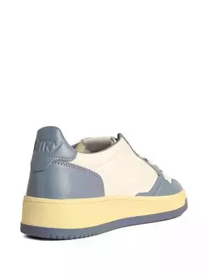 AUTRY Medalist Perforated Leather Low-top Sneakers