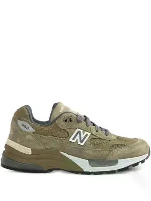NEW BALANCE 992 Suede Sneakers - Green