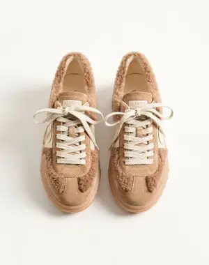 Valentino Garavani Upvillage Trainer In Shearling-effect Wool And Crust Leather - Camel/glace