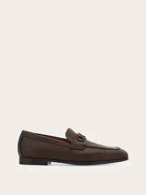 FERRAGAMO Gancini Buckle Loafer - Brown