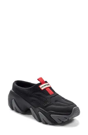 Hunter Darisa Water Repellent Slip-on Shoe - Black