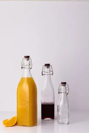 KILNER Square Swing Top Bottle