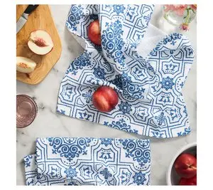 MARTHA STEWART Strie Medallion Kitchen Towel 2- Pack Set