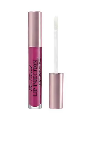 TOO FACED Too Faced Lip Injection Maximum Plump In Berry Crush. Berry Crush