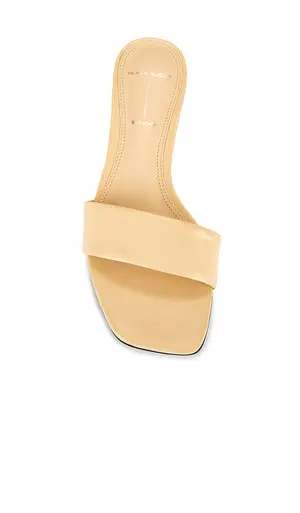 BLACK SUEDE STUDIO Avery 35 Mule - Custard
