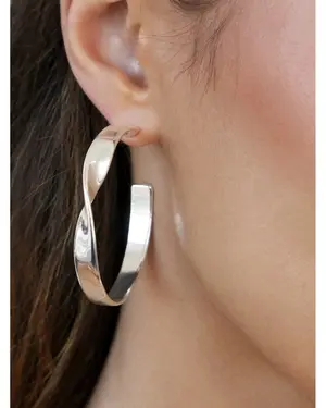 Ettika Twist Square Medium Hoop Earrings - Silver